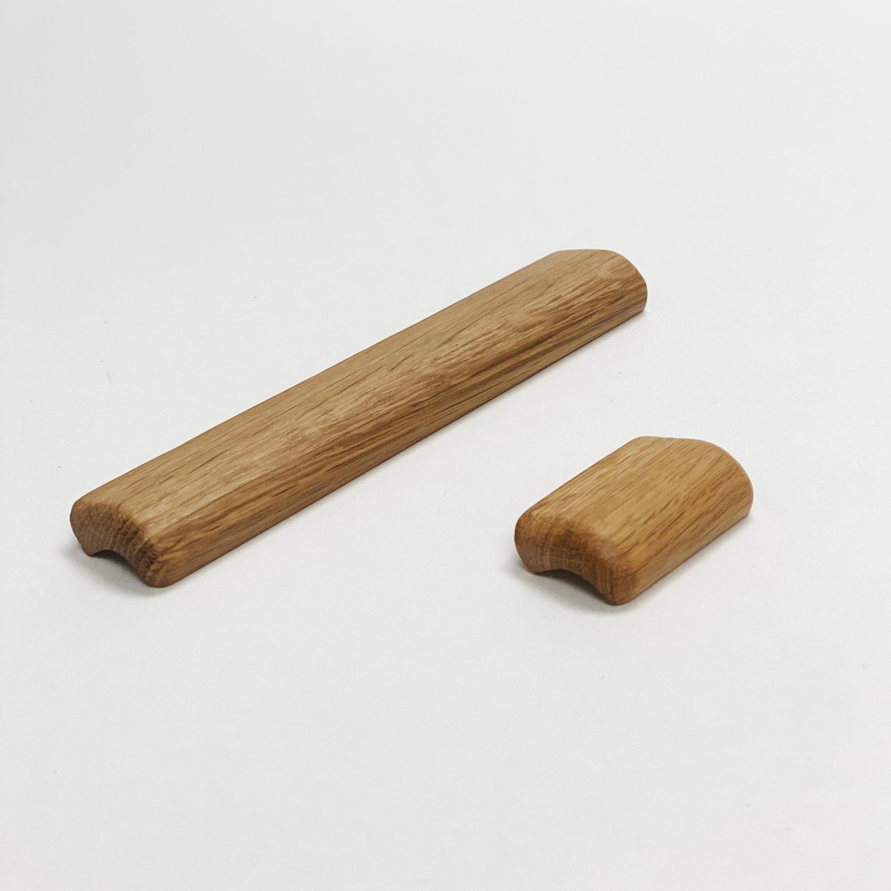 Lacquered Oak Glove Wood Drawer Handles | Modern Wood Cabinet Hardware